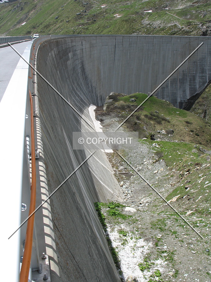 Barrage de Moiry Photo 105-807-325 - Stock Image - SKYDB