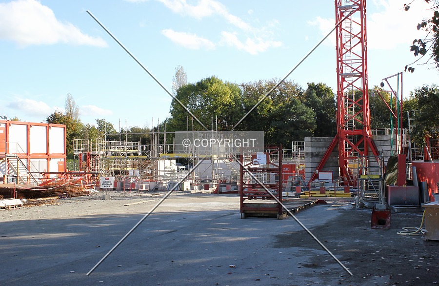 Siège social du Groupe Le Duff Photo 109-883-024 - Stock Image - SKYDB