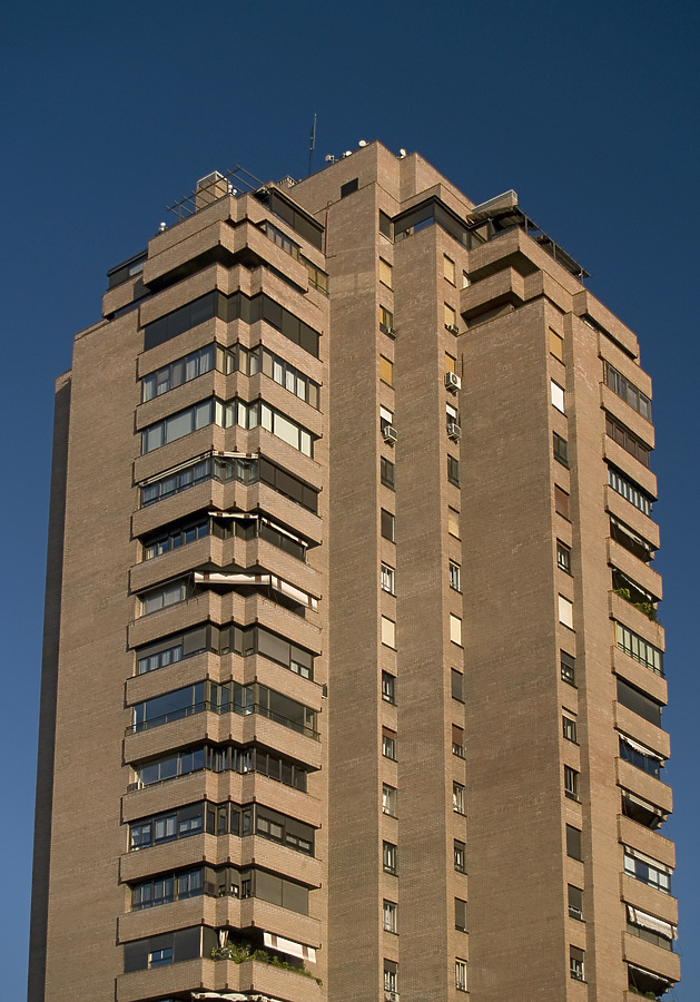 Torre Retiro Photo 118-958-522 - Stock Image - SKYDB