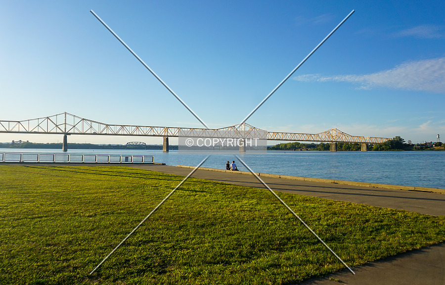 George Rogers Clark Memorial Bridge Photo 121-377-989 - Stock Image - SKYDB