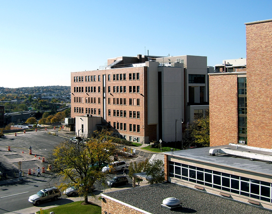 St. Joseph's Hospital Health Center Photo 132-058-528 - Stock Image - SKYDB