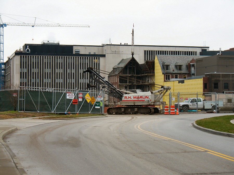 Riley Hospital for Children Simon Family Tower Photo 140-361-729 ...