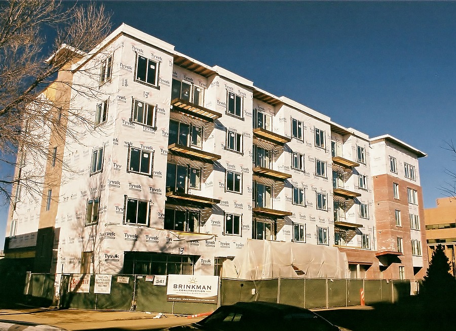 The Gallery Flats Photo 151-179-013 - Stock Image - SKYDB