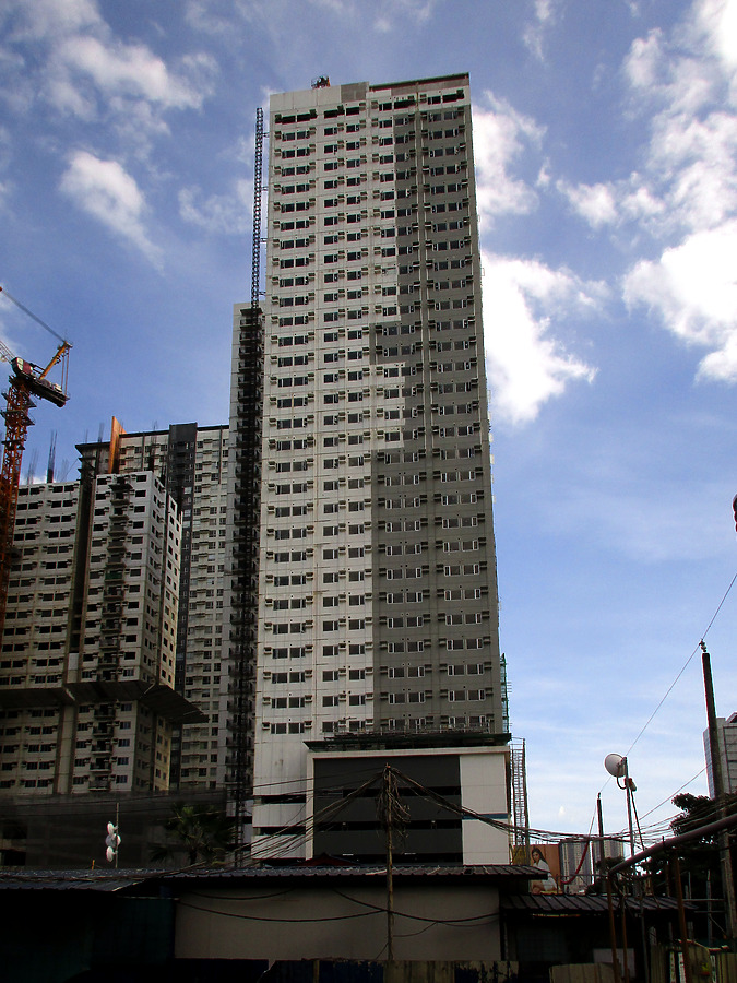 Avida Towers Sola 1 Photo 158-585-289 - Stock Image - SKYDB