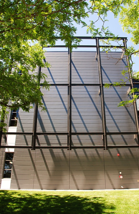 Nancy Richardson Design Center Photo 160-255-072 - Stock Image - SKYDB