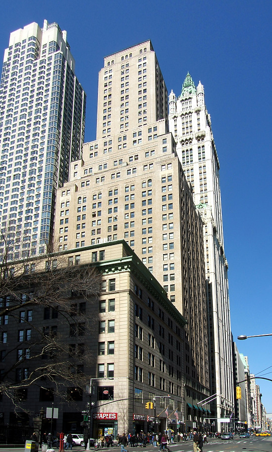 Transportation Building Photo 168-958-488 - Stock Image - SKYDB