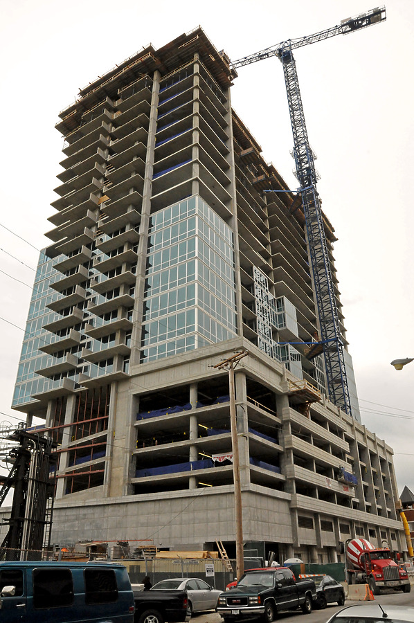 1600 Museum Park Photo 171-218-113 - Stock Image - SKYDB