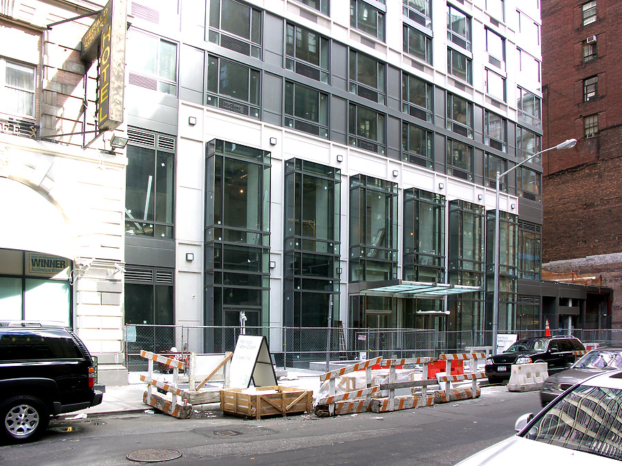 Tower 31 Photo 183-291-278 - Stock Image - SKYDB