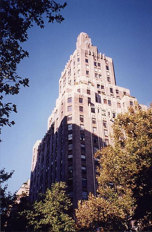 One Fifth Avenue Photo 184-864-776 - Stock Image - SKYDB