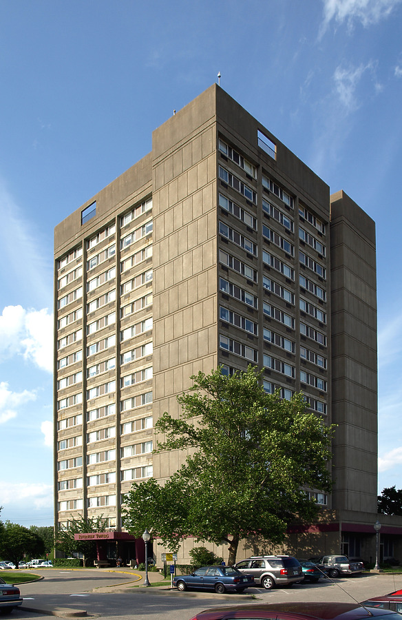 Riverview Tower Photo 189-381-260 - Stock Image - SKYDB