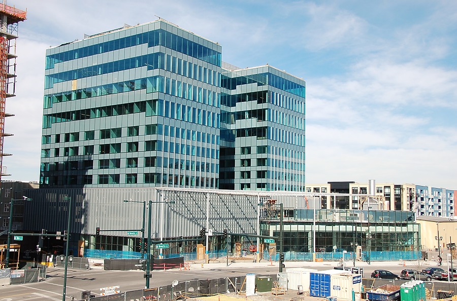 Union Tower West Photo 191-284-811 - Stock Image - SKYDB
