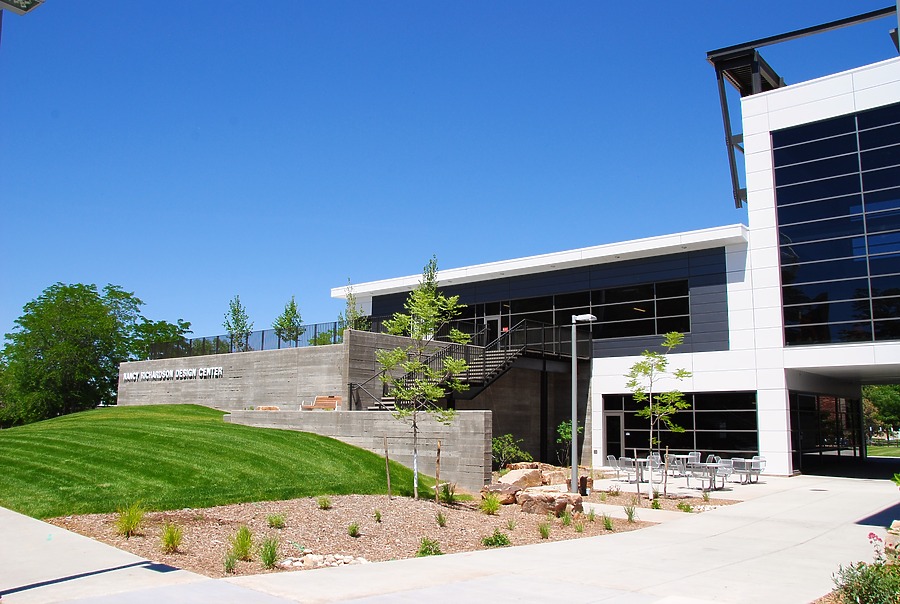 Nancy Richardson Design Center Photo 197-484-825 - Stock Image - SKYDB