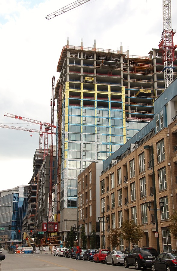 The Grand - North Tower Photo 206-681-345 - Stock Image - SKYDB