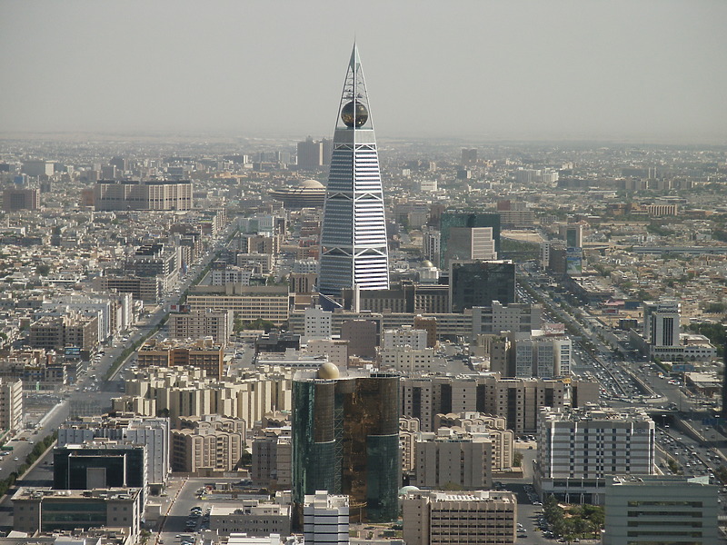 Al Faisaliyah Center in Riyadh - SKYDB