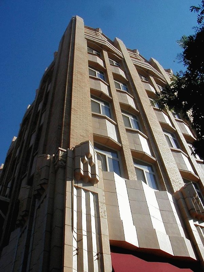 Community Bank Building Photo 223-078-389 - Stock Image - SKYDB