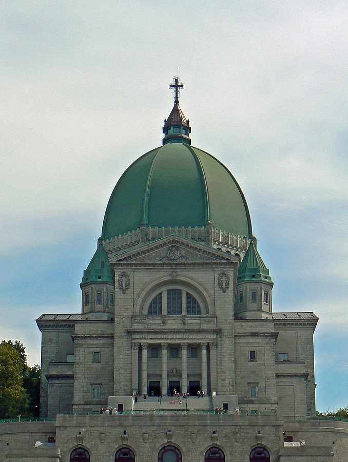 Oratoire St. Joseph Photo 235-699-519 - Stock Image - SKYDB