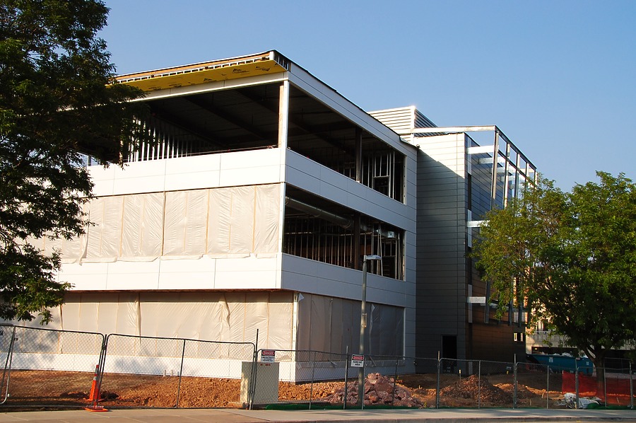 Nancy Richardson Design Center Photo 236-141-289 - Stock Image - SKYDB