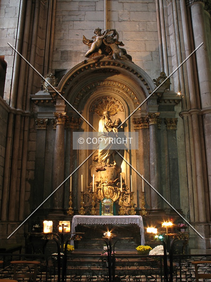 Cathédrale Notre-Dame de Reims Photo 262-014-925 - Stock Image - SKYDB