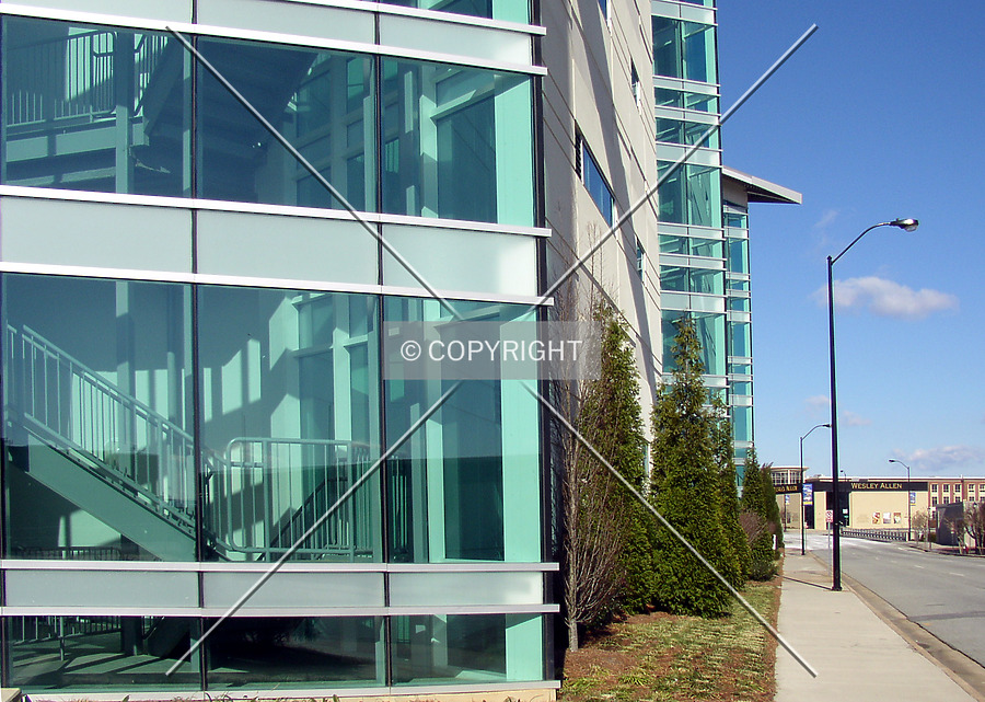 Showplace! Photo 287-834-852 - Stock Image - SKYDB