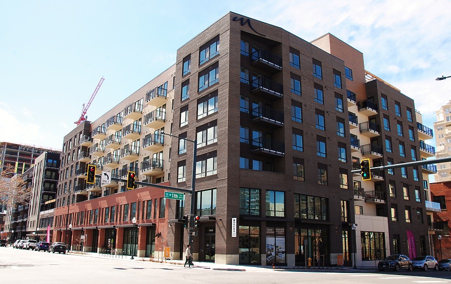 Modera Golden Triangle Photo 288-818-018 - Stock Image - SKYDB