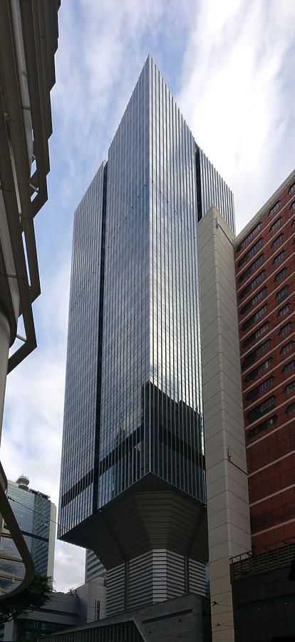 One Hennessy Photo 290-091-215 - Stock Image - SKYDB