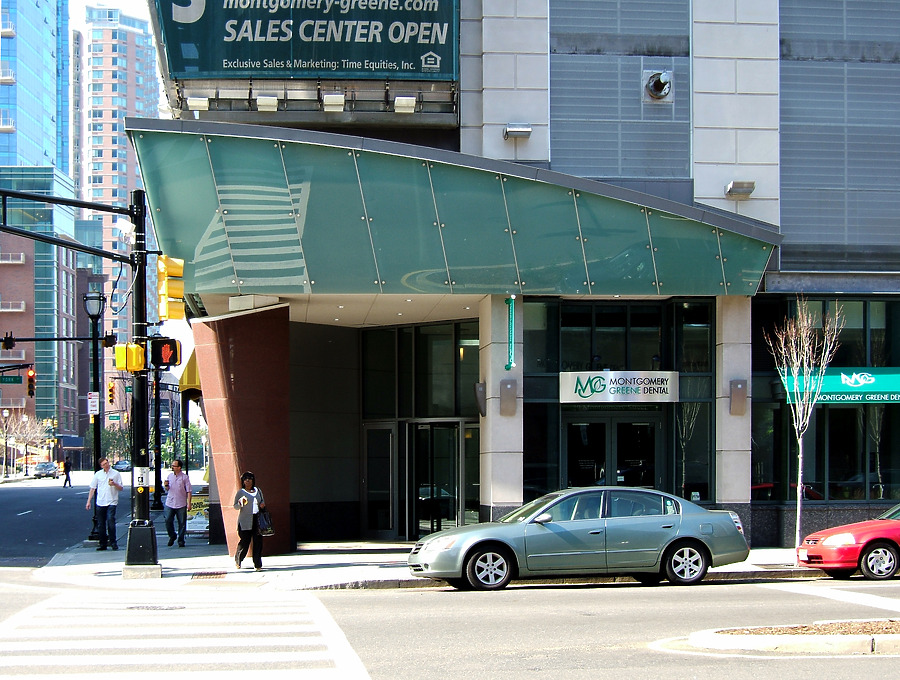 Montgomery Greene Photo 291-598-130 - Stock Image - SKYDB