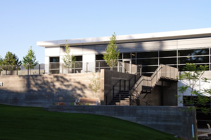 Nancy Richardson Design Center Photo 298-667-194 - Stock Image - SKYDB