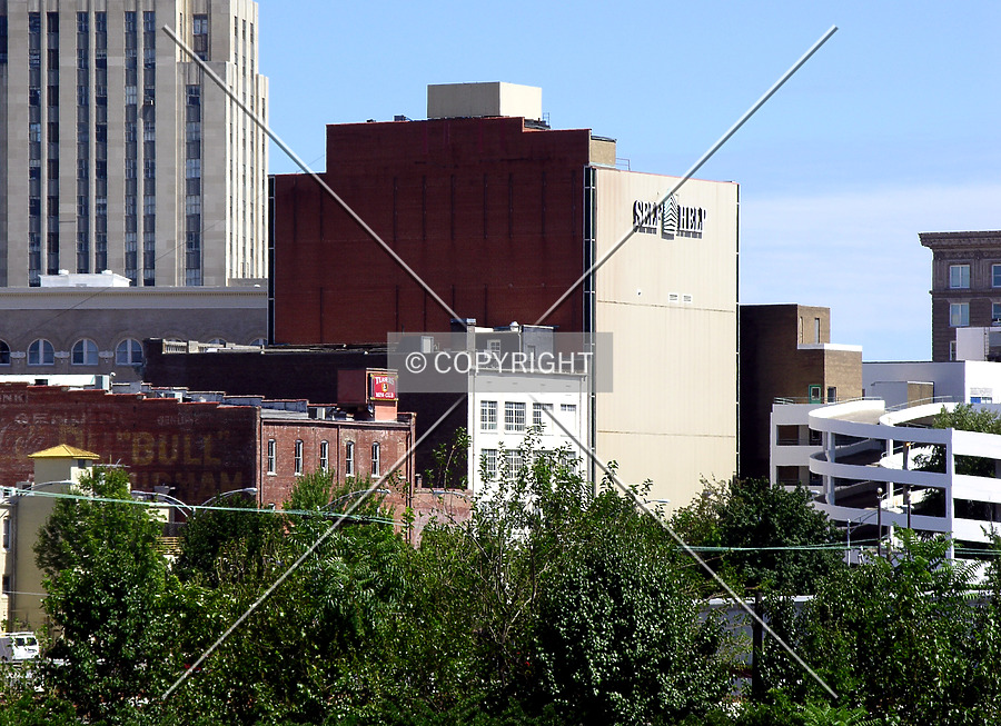 Self-Help Building Photo 301-928-575 - Stock Image - SKYDB