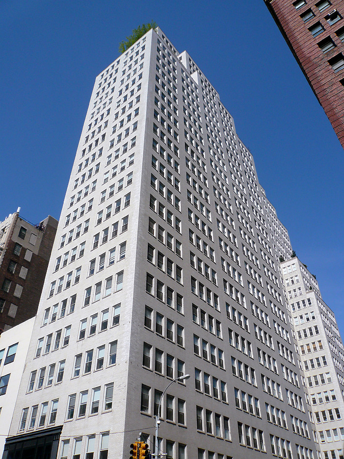 Tower 270 Photo 315-910-579 - Stock Image - SKYDB