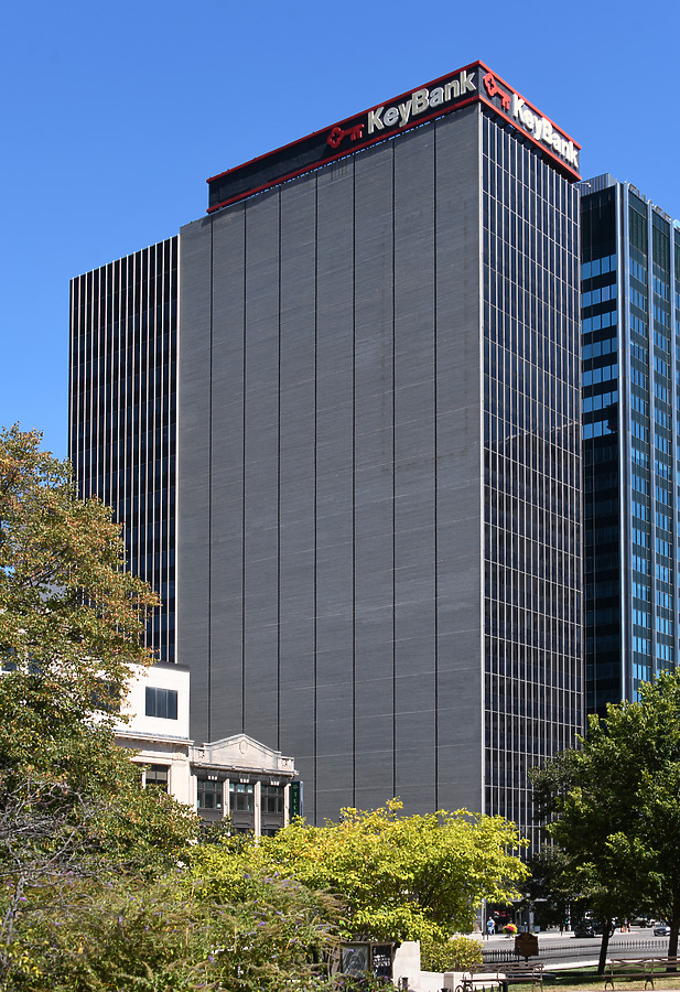 Key Bank Building Photo 332-347-866 - Stock Image - SKYDB