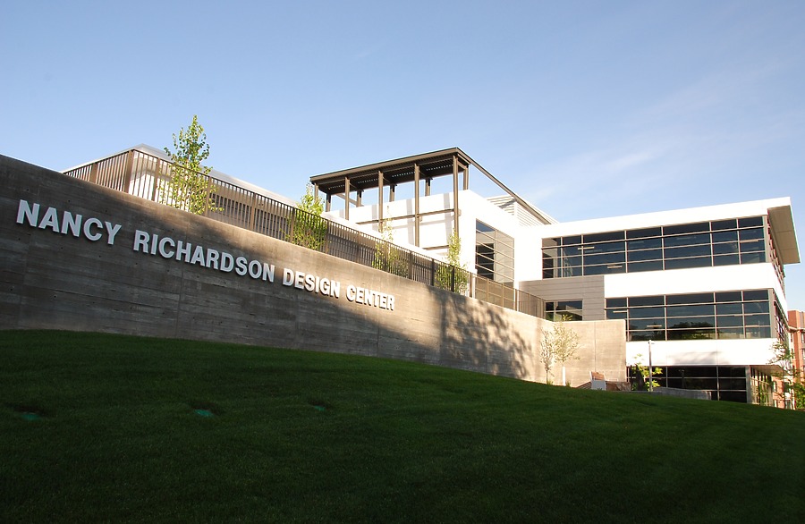 Nancy Richardson Design Center Photo 360-606-798 - Stock Image - SKYDB