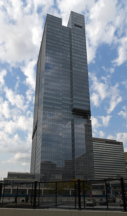 Sherwin-Williams Headquarters Tower Photo 406-585-699 - Stock Image - SKYDB