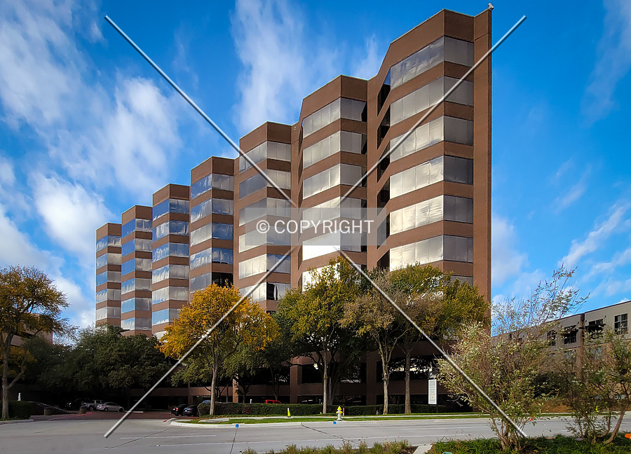 Canal Plaza Photo 415-330-884 - Stock Image - SKYDB