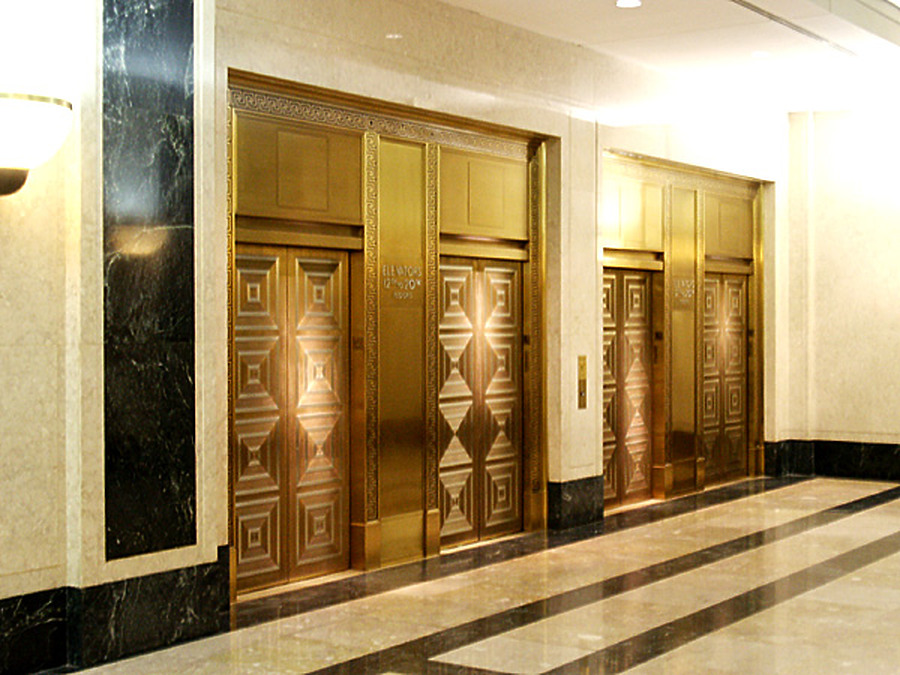 Burnham Center Photo 441-683-701 - Stock Image - SKYDB