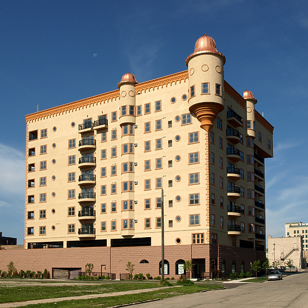 Lakeview Virginia Towers Photo 445-582-162 - Stock Image - SKYDB