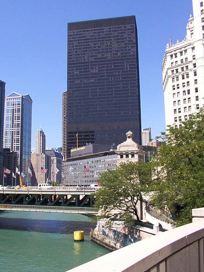 AMA Plaza Photo 472-336-752 - Stock Image - SKYDB