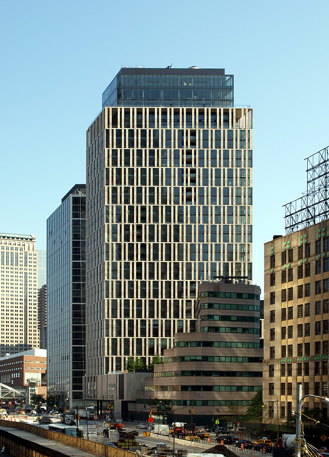 101 Warren Street Photo 474-273-988 - Stock Image - SKYDB