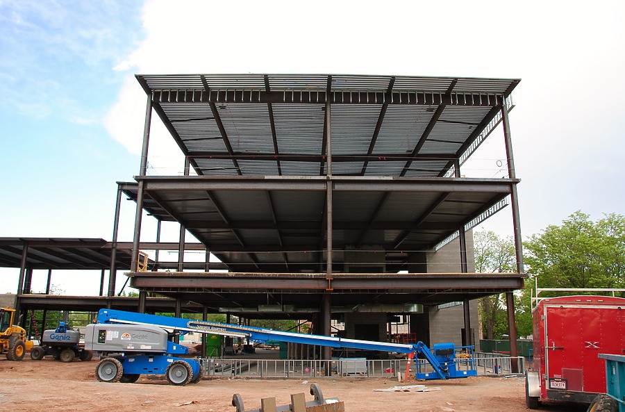 Nancy Richardson Design Center Photo 483-085-081 - Stock Image - SKYDB