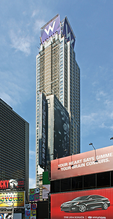W Times Square Photo 484-684-025 - Stock Image - SKYDB