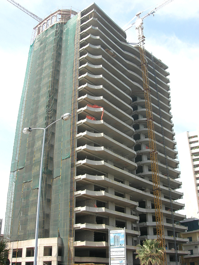 Horizon Tower Photo 486-999-449 - Stock Image - SKYDB