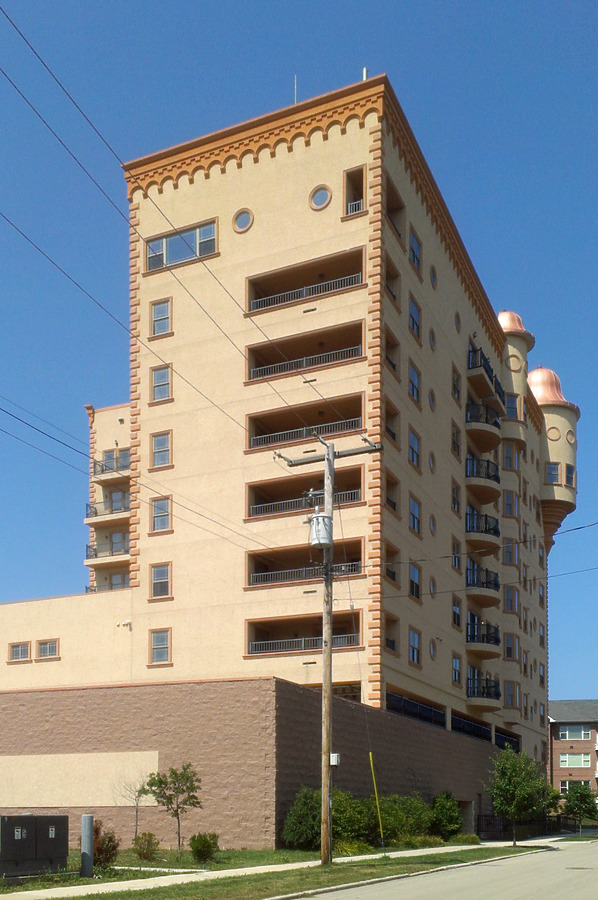 Lakeview Virginia Towers Photo 488-526-647 - Stock Image - SKYDB