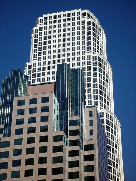 777 Tower in Los Angeles - SKYDB