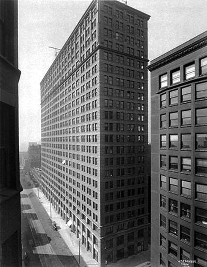 Transportation Building Photo 510-531-089 - Stock Image - SKYDB