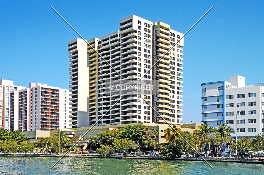 Club Atlantis Condominiums Photo 525-608-534 - Stock Image - SKYDB