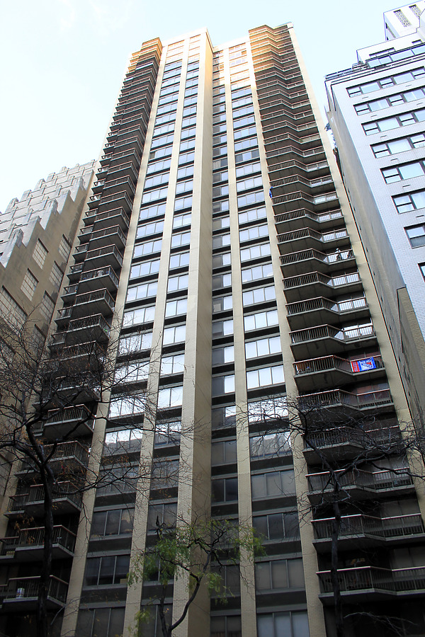 Falcon Towers Photo 536-459-277 - Stock Image - SKYDB