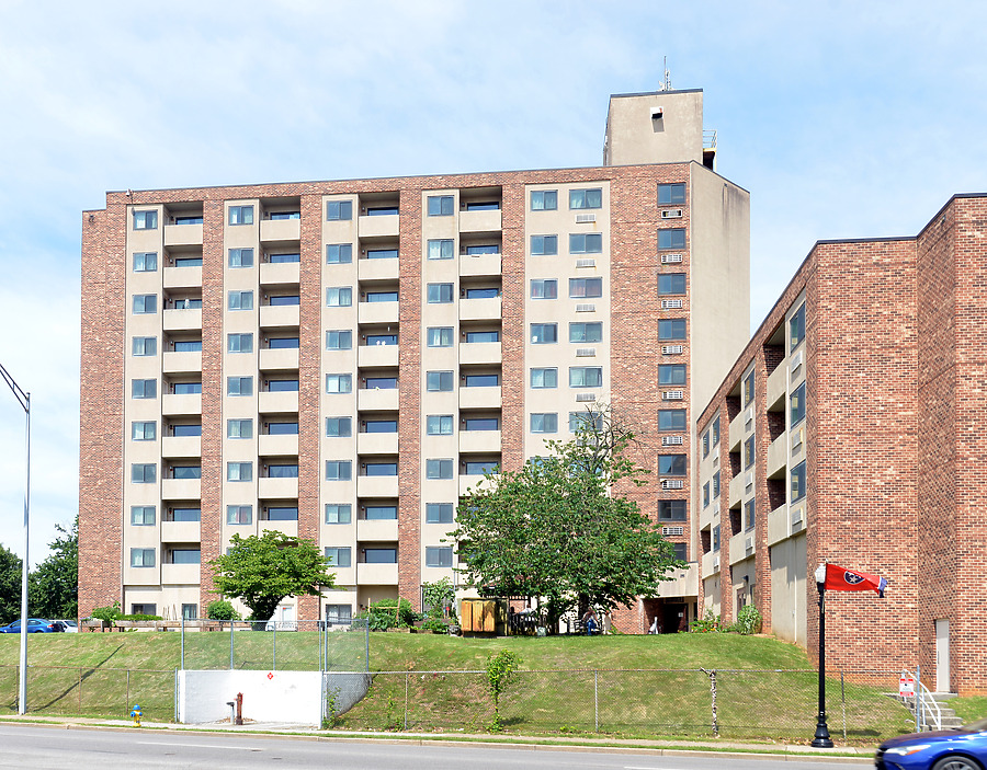 Fort Shelby Towers Photo 547-756-745 - Stock Image - SKYDB
