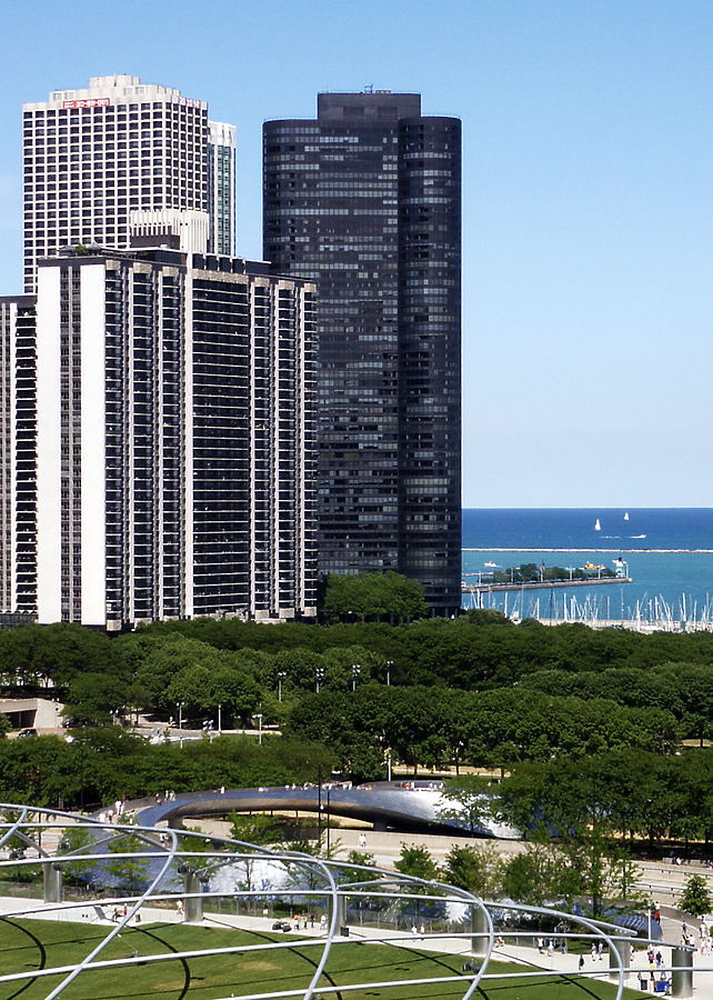 Harbor Point Photo 552-627-944 - Stock Image - SKYDB