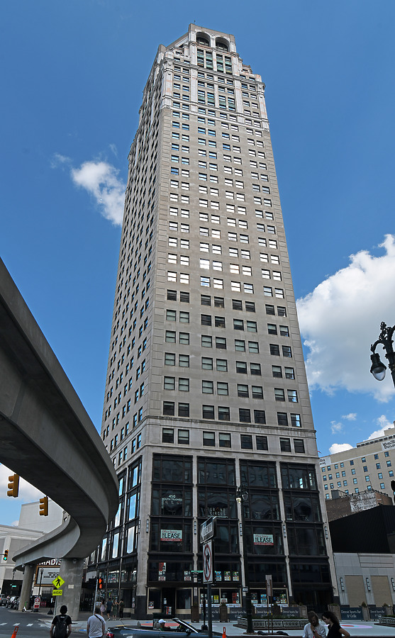 Broderick Tower Lofts Photo 569-140-776 - Stock Image - SKYDB