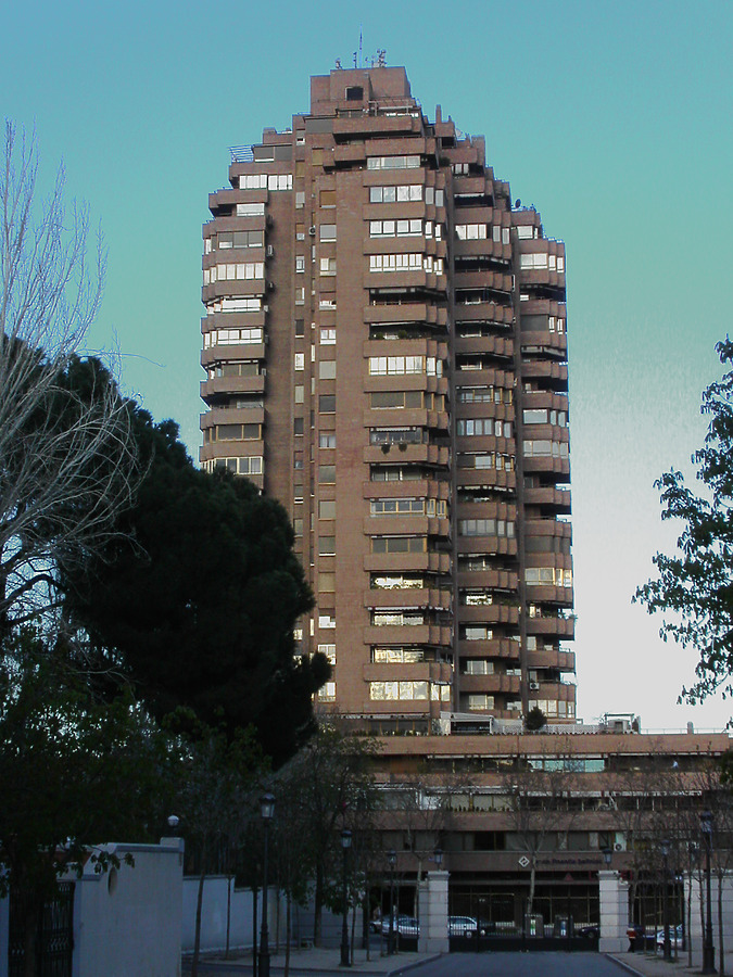 Torre Retiro Photo 570-763-652 - Stock Image - SKYDB