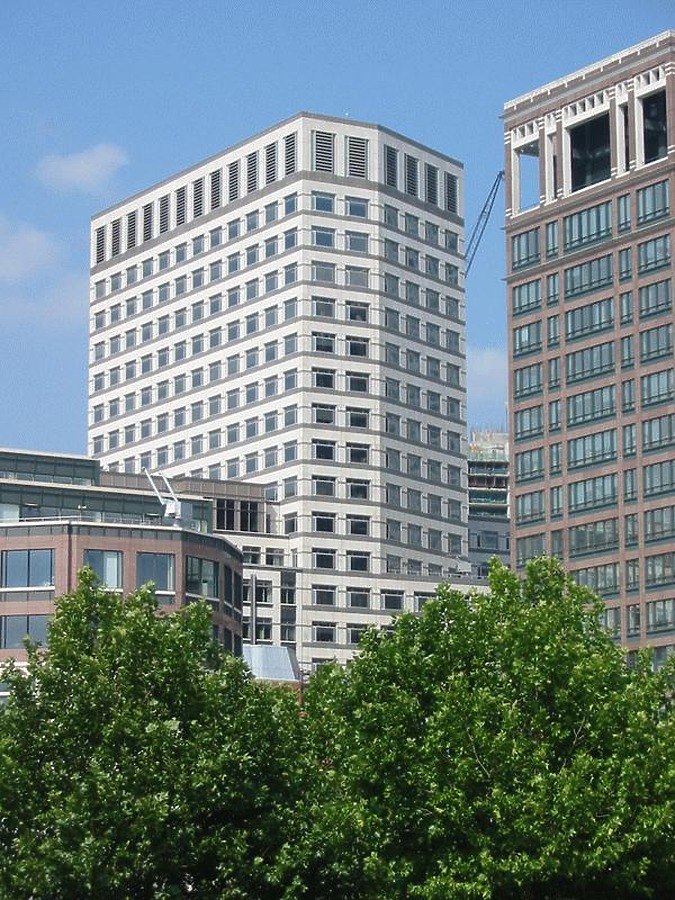 One Cabot Square Photo 572-143-719 - Stock Image - SKYDB